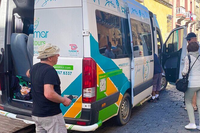 Private Transportation from Punta Cana to Pedernales - Booking & Meeting Points