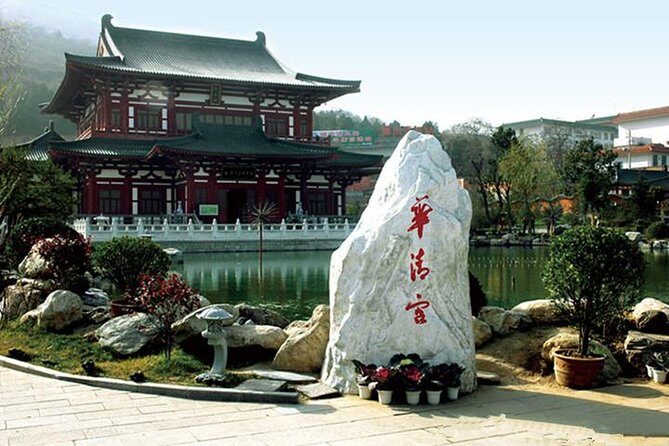 Private Xi'an History Day Tour:Terracotta Warriors Huaqing Palace - Discovering Xian in a Day: An In-Depth Review