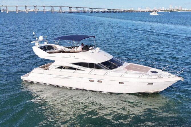 Private Yacht 60' +2 Jet Ski | + 1 Free Hour | Miami Yacht Rental - The Experience Onboard
