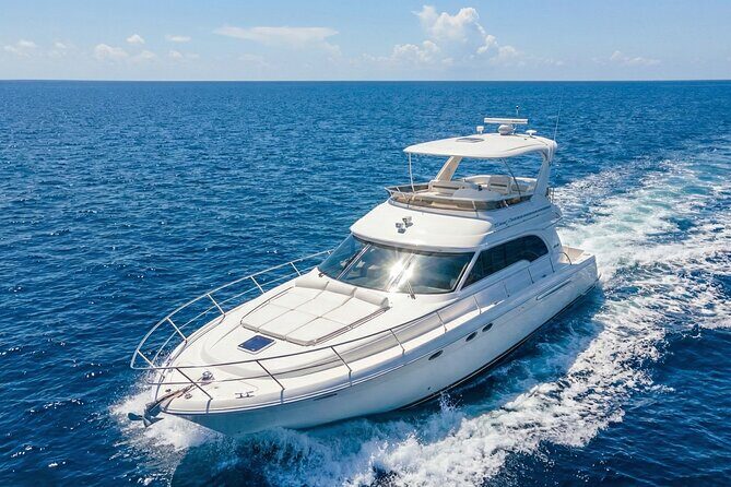 Private Yacht Rental 55 ft + 2 Jet Ski Rides | Miami Boat Tour - An In-Depth Look at the Miami Yacht & Jet Ski Tour
