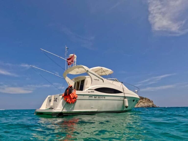 Private yacht tour of the Huatulco Bays - Practical Tips for Your Huatulco Yacht Adventure