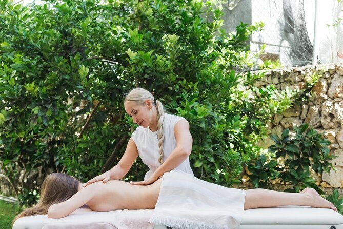 Professional Massage in Punta Cana  In-Home or at the Studio - Who Should Consider This Experience?