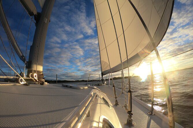Public Sunset Sail with only 6 people - The Value of a Private-Feeling Sail at an Affordable Price