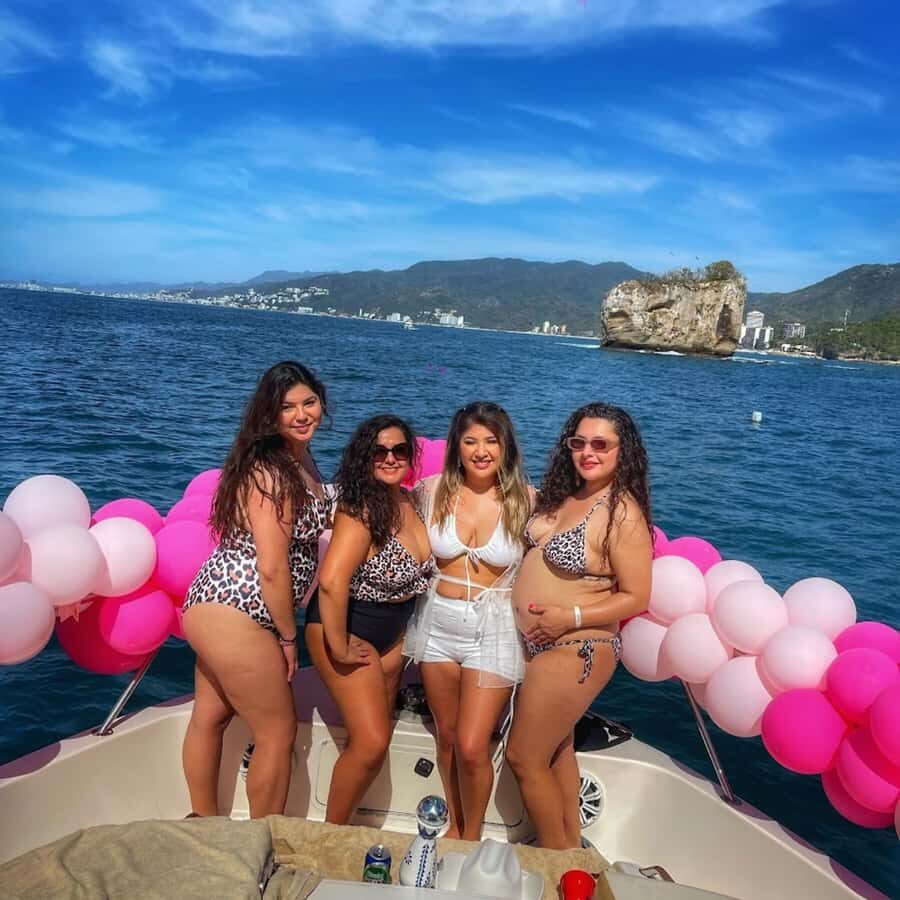 Puerto Vallarta: Bachelorette Yacht Tour of Iconic Beaches - The Itinerary: What to Expect