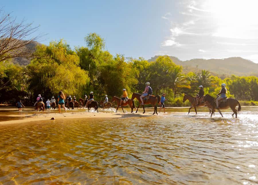 Puerto Vallarta: Boat Tour with Beach Stops & Horseback Ride - Practical Details and Tips