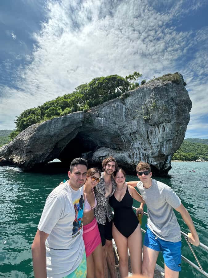 Puerto Vallarta: Snorkel y tour de 2 hrs en bote a Los Arcos - Practical Details and Value