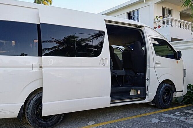 Punta Cana: Airport (PUJ) Shuttle To Uvero Alto - The Experience in Practice: Real Travelers’ Perspectives