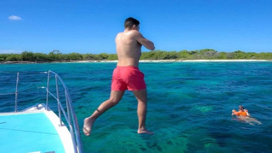 Punta Cana: Altos de Chavón & Catalina Island Day Trip - Practical Details and Value