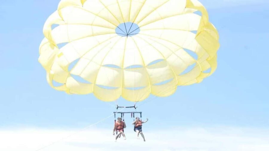 Punta Cana: Hotel Pickup and Parasailing Adventure - Breaking Down the Experience
