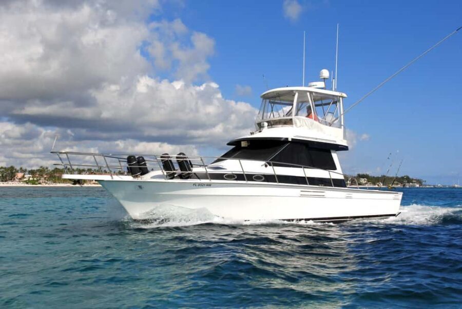 Punta Cana offshore private fishing charter "Sherlock" 39 ' - What to Expect on the Trip