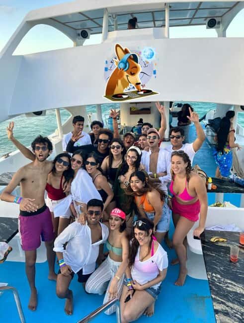 Punta Cana: Party Boat with Snorkeling, Open Bar And Hip Hop - Who Is This Tour Best For?