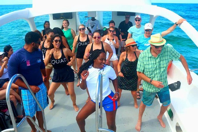 Punta Cana Private Booze Cruise with Open Bar (10+ People) - Who Will Love This Experience?