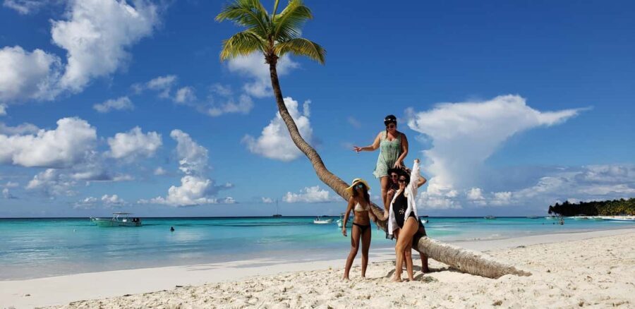 Punta Cana: Saona Island a different Day Trip with Open Bar - Practical Details and Traveler Tips