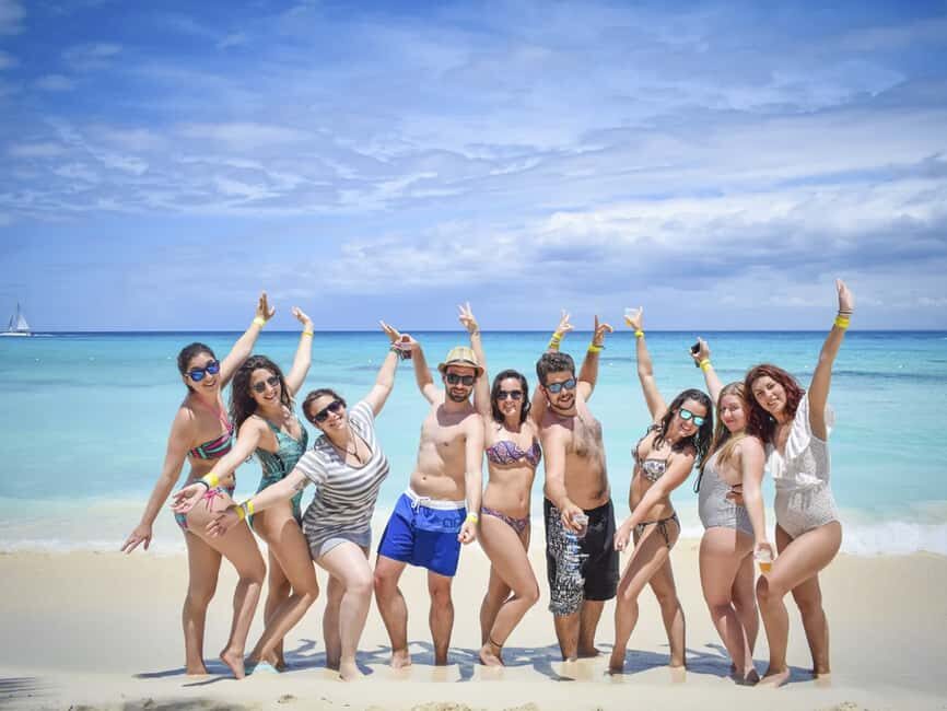 Punta Cana: Saona Island Day Trip with Blue Lagoon & Lunch - Final Thoughts: Who Will Love This Tour?