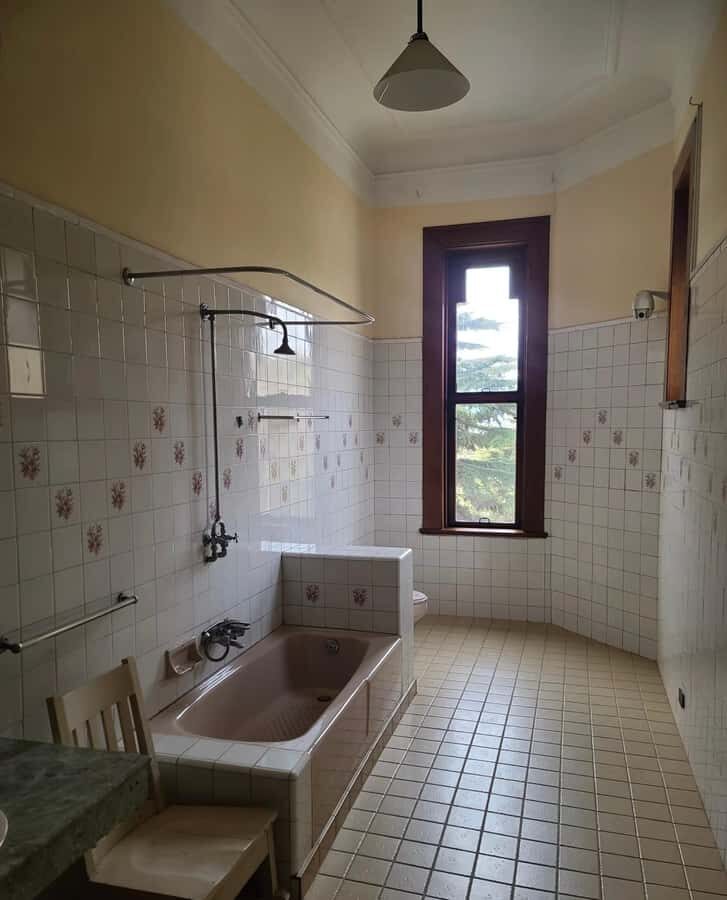 Qingdao Essence: Governor Mansion, Beer Museum & Handicrafts - Exploring Qingdao’s Local Market Scene