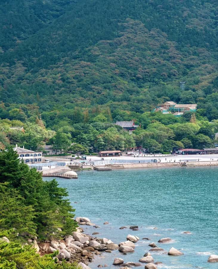Qingdao Laoshan Coastal Adventure: Mountains, Temples & Tea - Transportation and Logistics