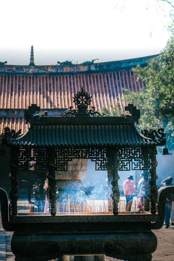 Quanzhou Kaiyuan Temple: 2.5-Hour Tour of the City Landmark - The Practicalities: What to Expect