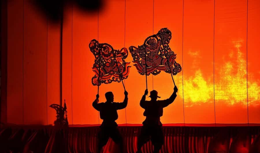 Ratchaburi: Private Floating & Train Market + CAVE + Puppet - What the tour offers in terms of value