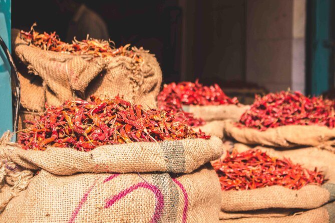 Red Fort & Old Delhi: Half Day Old City Tour - Practical Details and Tips