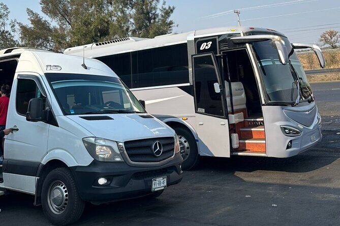 Rent a Vans with Driver in Guadalajara - Practical Tips for Booking and Using the Service