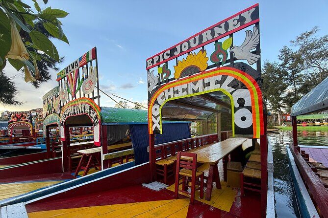Rent our private boat (trajinera) per hours - An In-Depth Look at the Xochimilco Private Trajinera Experience