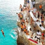 RICKS CAFE PARTY CRUISE RIU AQUARELLE with Open Bar & DJ - Who Is This Tour Best For?