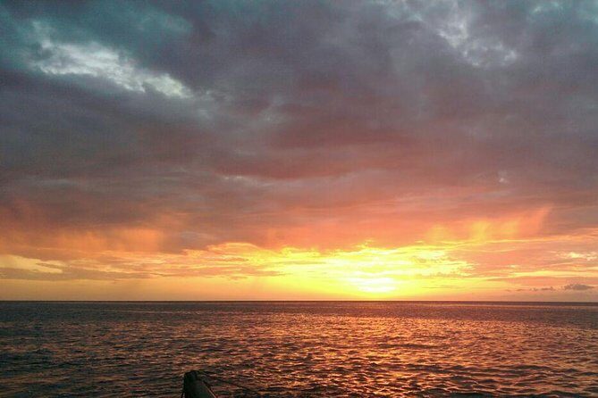 Ricks Cafe + Shopping - What to Expect from the Itinerary