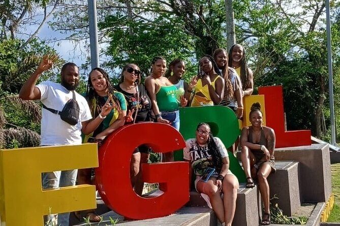 Rick's Cafe Sunset Tour with Transportation - Who Should Consider This Tour?