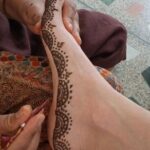 Rishikesh: Traditional Henna Art Making at Home Stay in Tapovan - How the Tour Unfolds