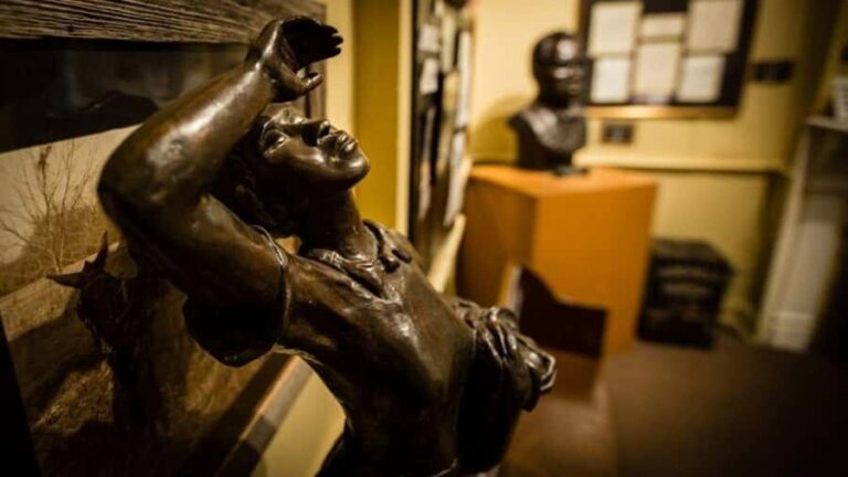 River Road African American Museum Entry Ticket - Who Will Enjoy This Tour?