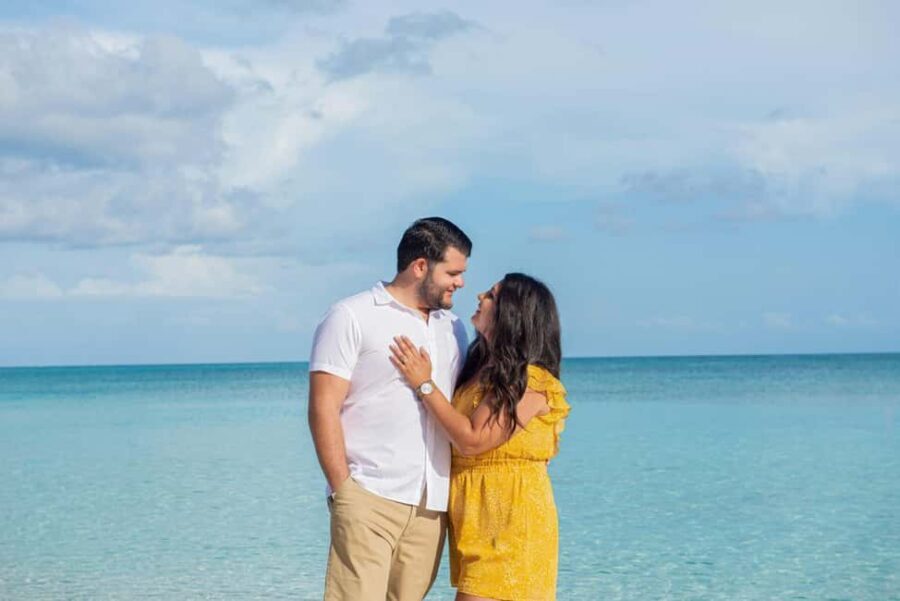 Romantic Nassau Tour: Private Ocean Views & Hidden Gems Tour - Who Will Love This Tour?