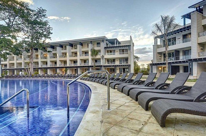 Royalton Negril Resort Airport Transfer - What to Expect on Your Journey