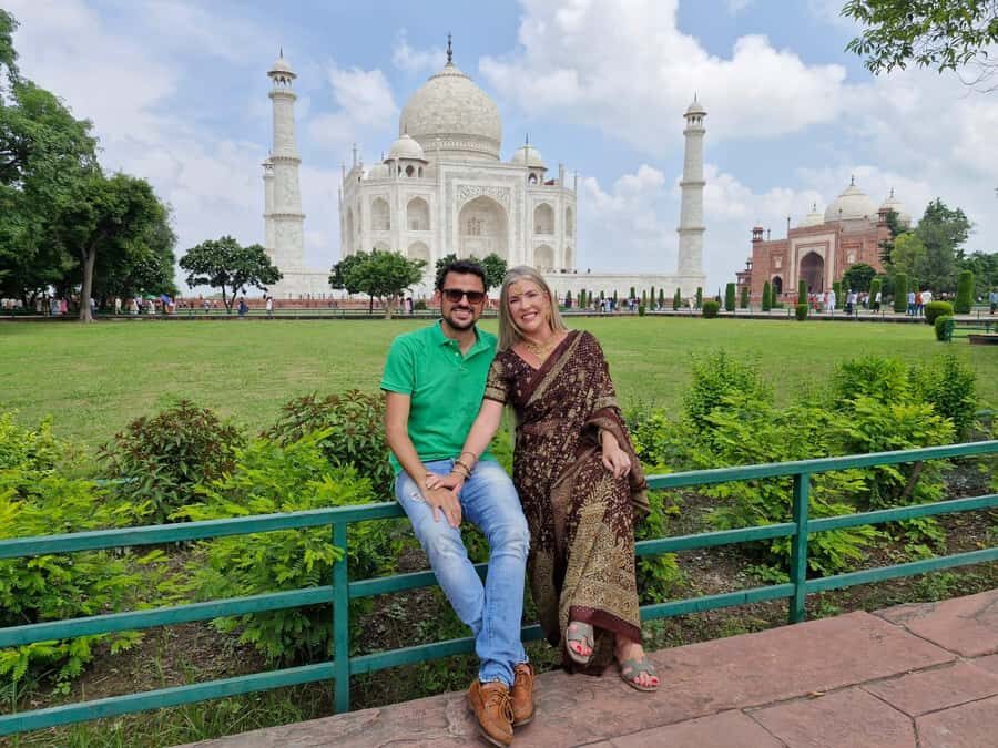 Same Day Taj Mahal and Agra Day Tour from Delhi by Car - Visiting the Taj Mahal: The Heart of the Tour