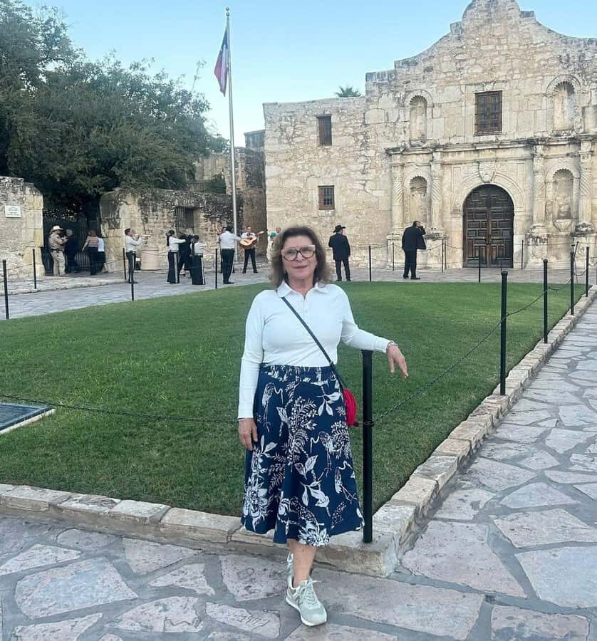 San Antonio: Haunted Dinner Tour with Ghost Walk - Who Should Consider This Tour?