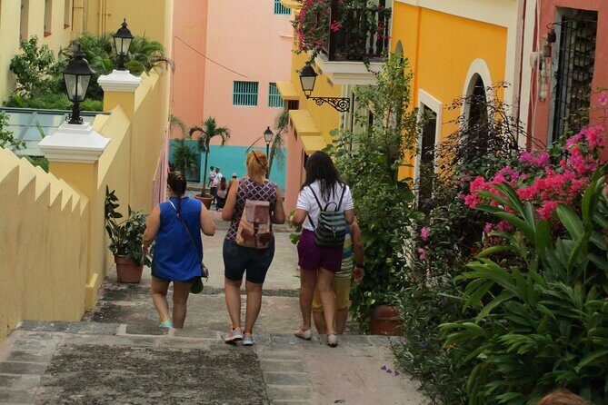 San Juan Highlights Driving Tour - The Guides and Customer Experience