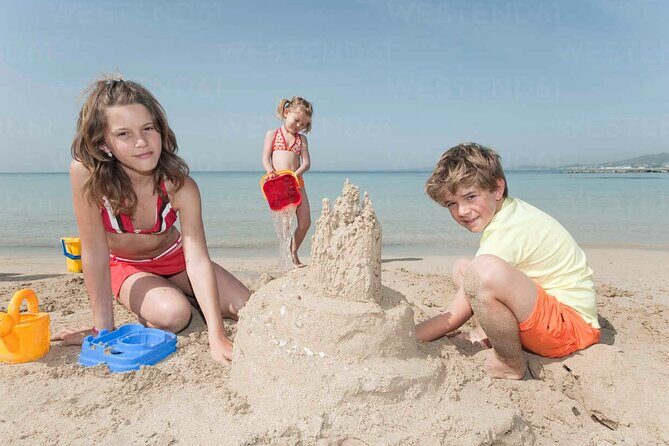 Sand Castle and Scavenger Hunt with Pirate Museum Fort Visits - Authenticity and Guides