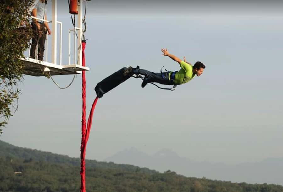 Santiago: Cola de Caballo waterfall and tour of the magical town - Who Should Consider This Tour?