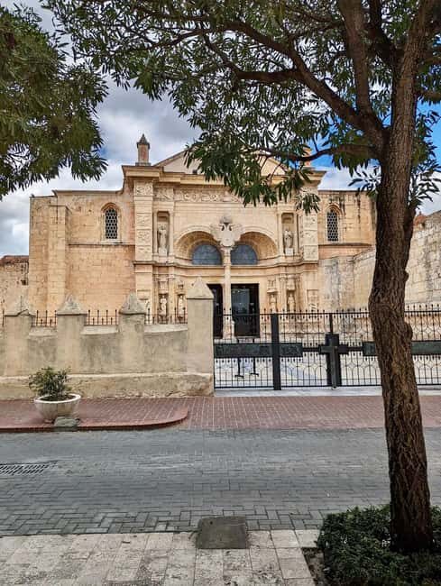 Santo Domingo: All Inclusive Day Trip from Punta Cana - Authentic Experiences and Considerations