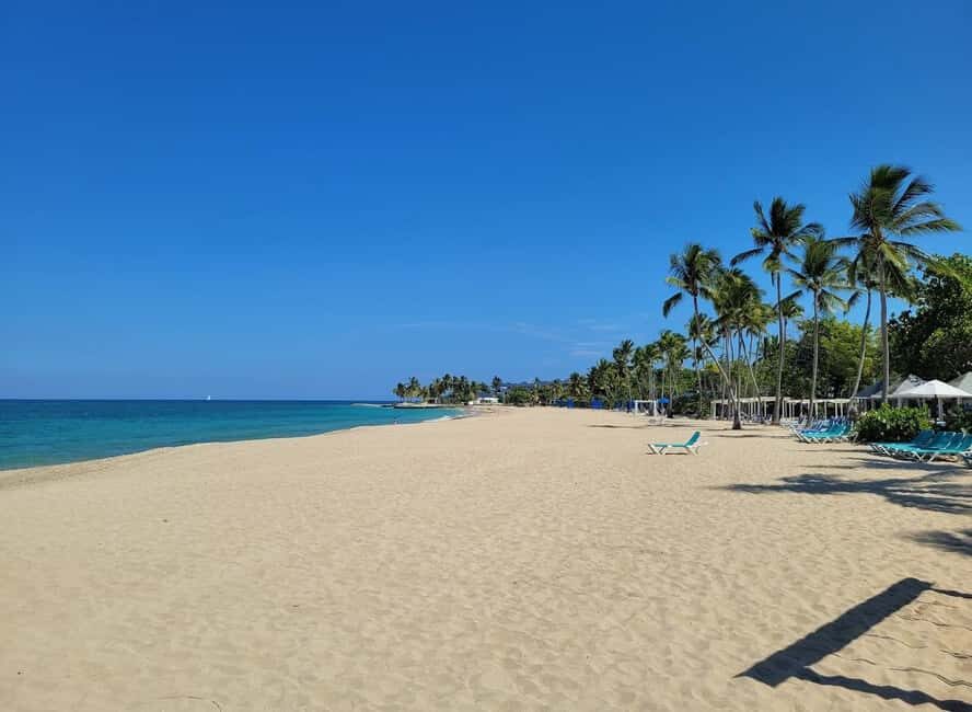 Santo Domingo: Laguna Dudu Dorada Day Tour - First Stop: Playa Los Gringos — Serenity in the Sand