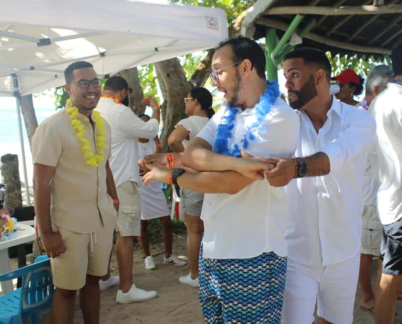 Santo Domingo: Latin dance classes: Salsa and more - Evening Social Dancing: Extending the Fun