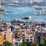 Sanya 3-Hour Scenic Park & Local Market Discovery Tour - Discovering Luhuitou Park