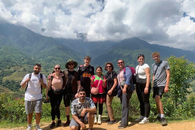 Sapa Explorer Trek: Stunning Views & Minority Villages - What Makes This Tour Stand Out?