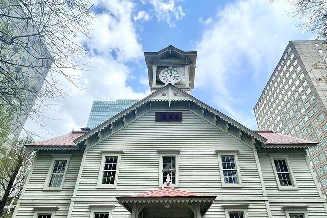 Sapporo Hidden Gems Walking Tour: Hokkaido Shrine, Mt.Moiwa, Cafe - FAQ