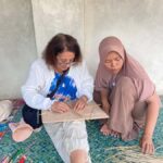 Sasak Village: Arts and Crafts Tour with Weaving and Pottery - Practical Details
