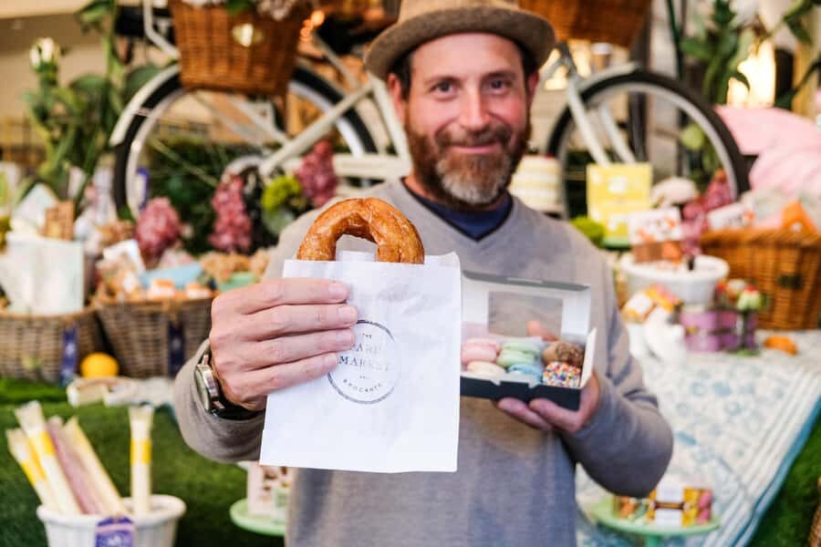 Savannah: Beignets, Donuts, Sweet Treats & More Walking Tour - Who Will Love This Tour?