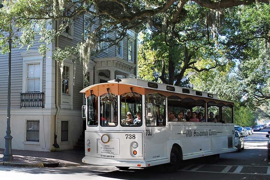 Savannah: Harbor Cruise and Historic Trolley Tour Combo - The Itinerary in Detail