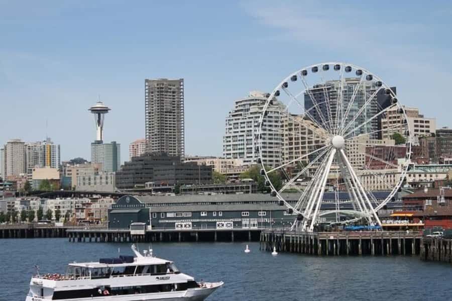 Seattle: Private custom walking tour with a local guide - What You Can Expect from the Tour