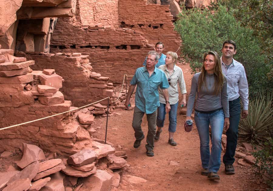Sedona: Ancient Ruins Pink Jeep Tour - Who Should Consider This Tour?