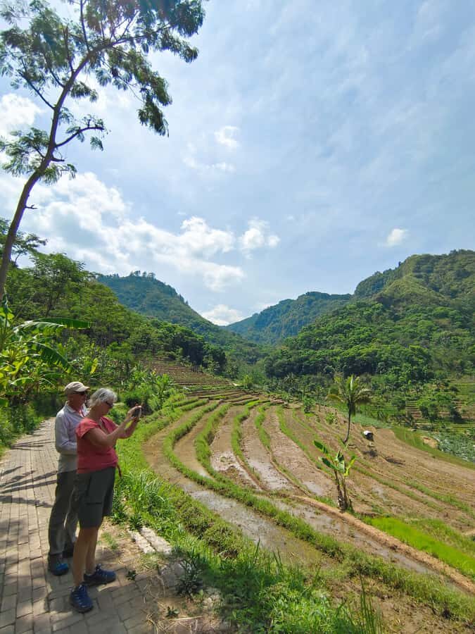 Selogriyo Temple and treking Java Rice Terrace and waterfall - The Authenticity and Review Highlights