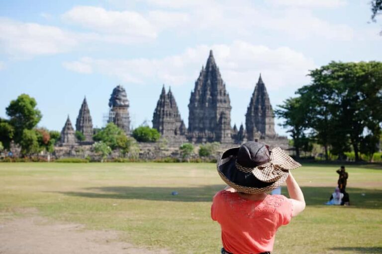 Semarang: 4-Day Borobudur, Prambanan, Bromo and Ijen to Bali - Day 2: From Prambanan to Mount Bromo